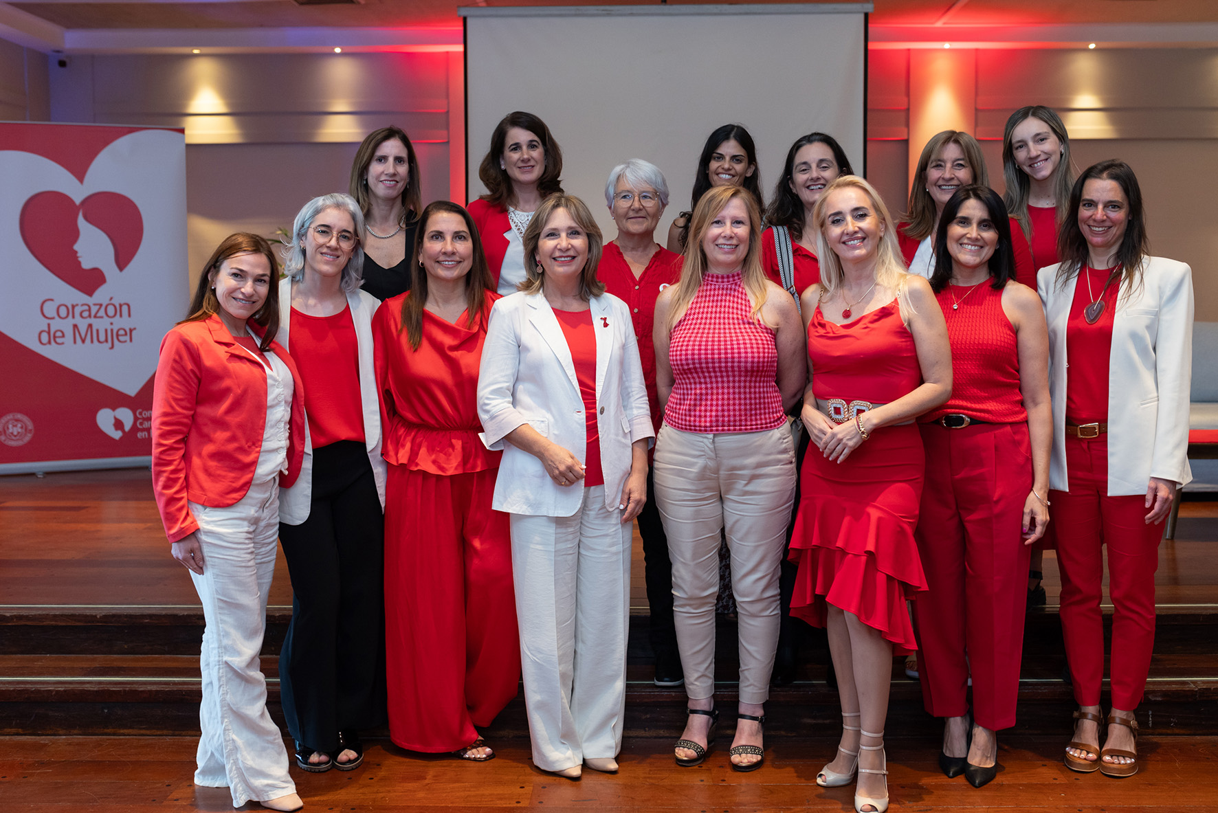 Quatromanos. Profesionales en comunicación